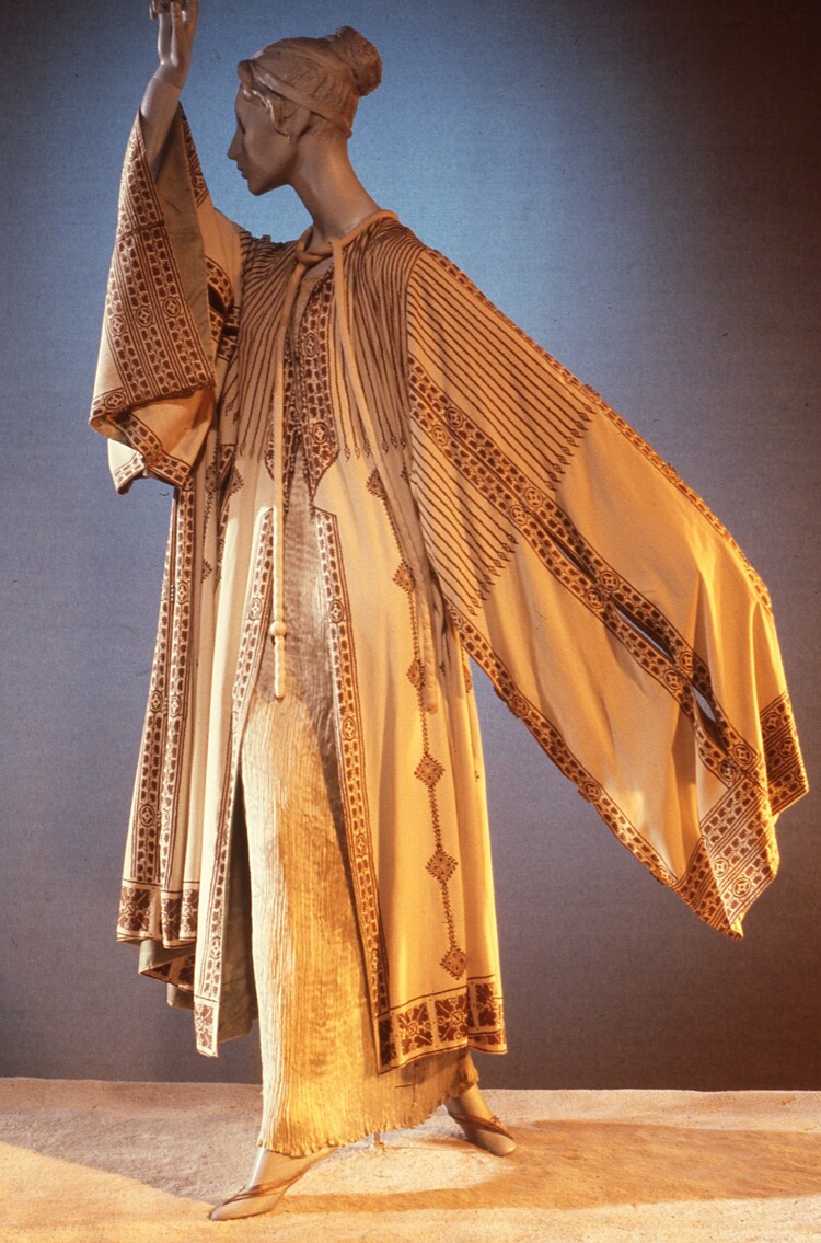 The Magician of Venice: Mariano Fortuny 1871-1949 | The Art Institute ...